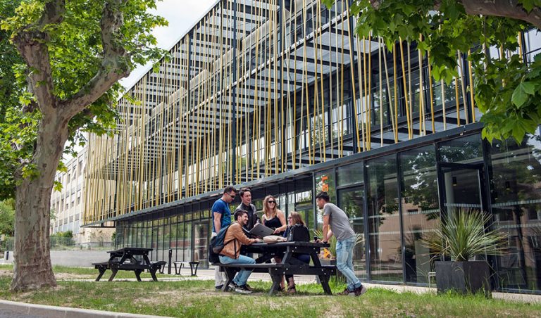 SEPT. 2021 – UN BACHELOR EN 3 ANS DANS TOUS LES IUT : COMPÉTENCES ...